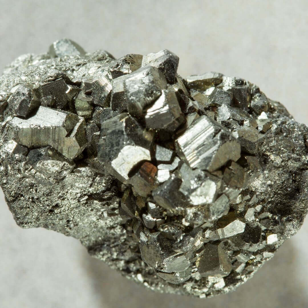 Pyrite in Your Home: What to Do | Enviro Urgence